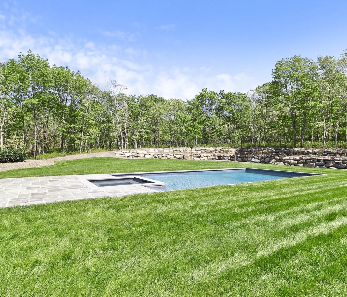 249 Topping Path, Sagaponack - M & M Custom Homes